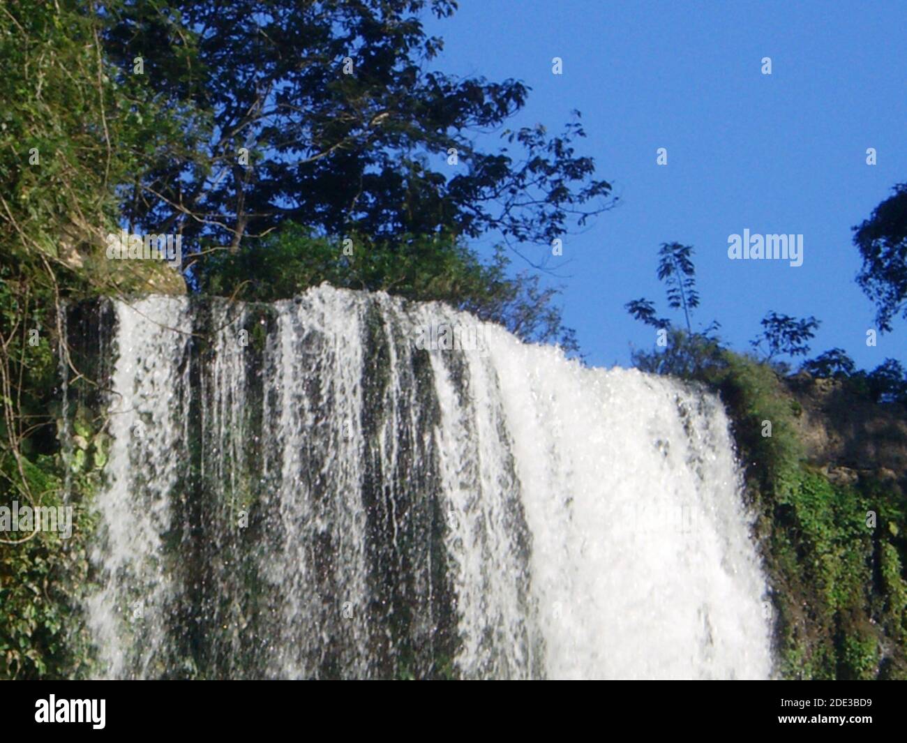 Chute centrale hi-res stock photography and images - Alamy