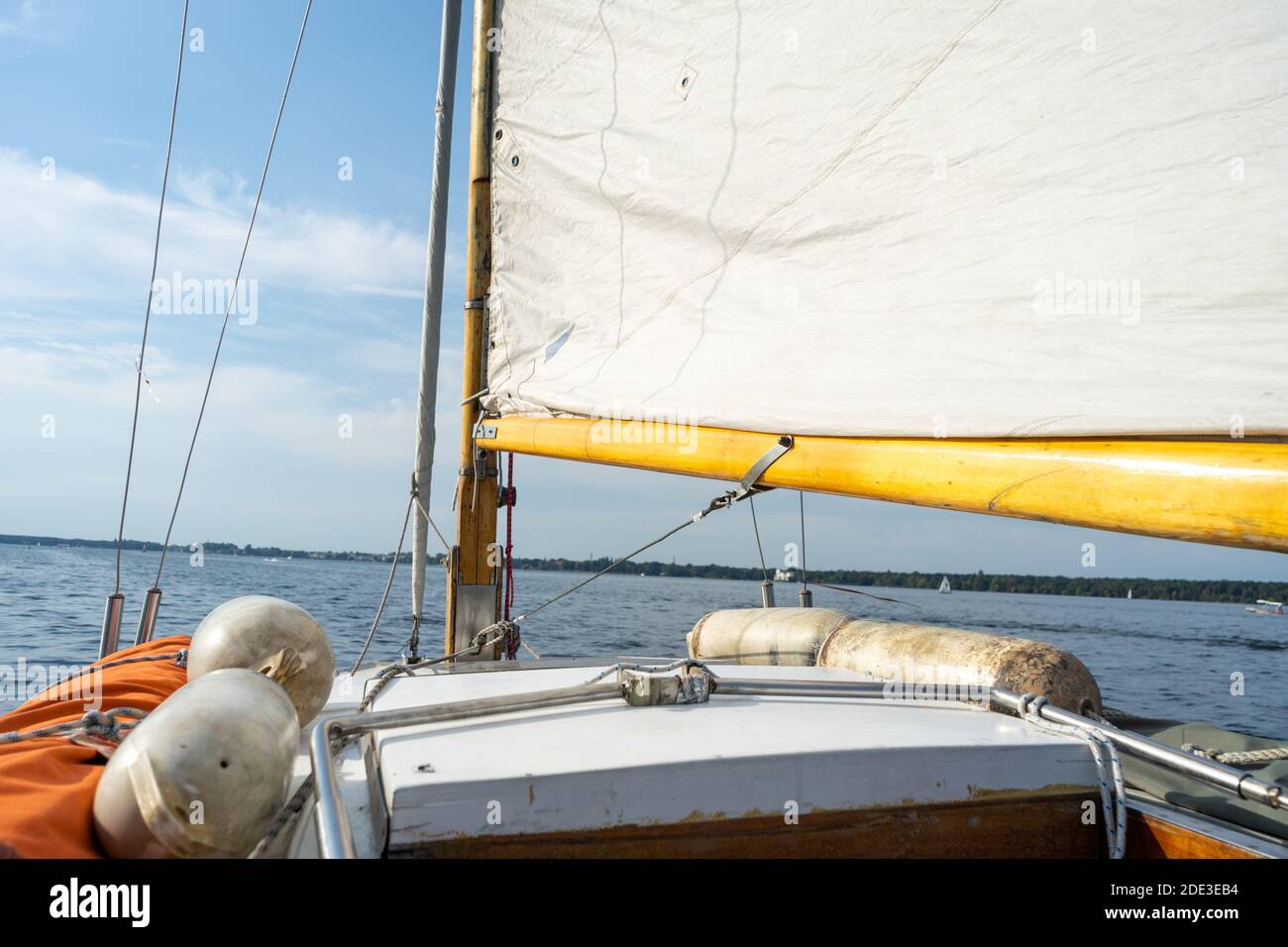 Small boat white deck hi-res stock photography and images - Alamy