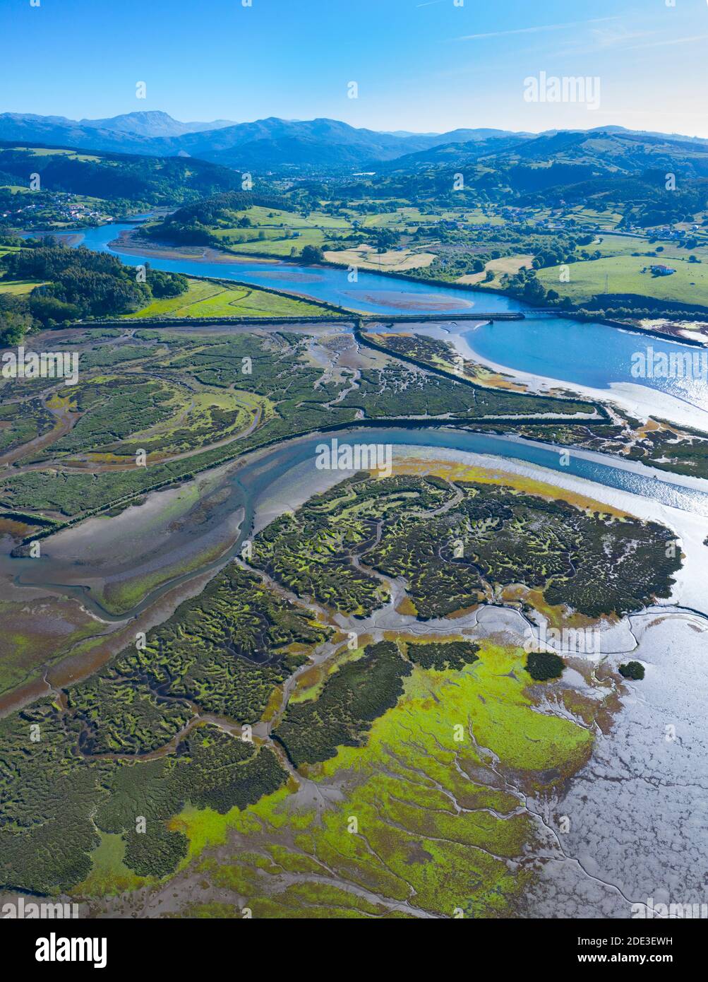 Tidal Marsh, Tidal Wetland (MARISMA), Low Tide, Marismas de Santoña ...