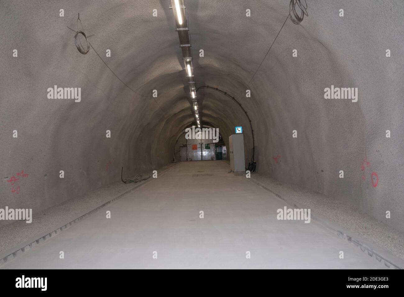 escape route in a tunnel, road traffic and tunnel safety Stock Photo ...