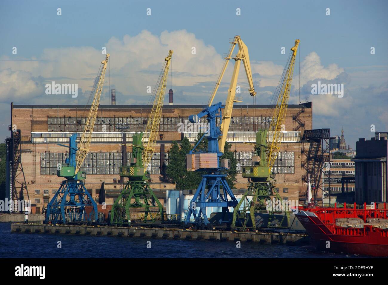 Giant ship-cranes standby to unload the container vessels in St ...