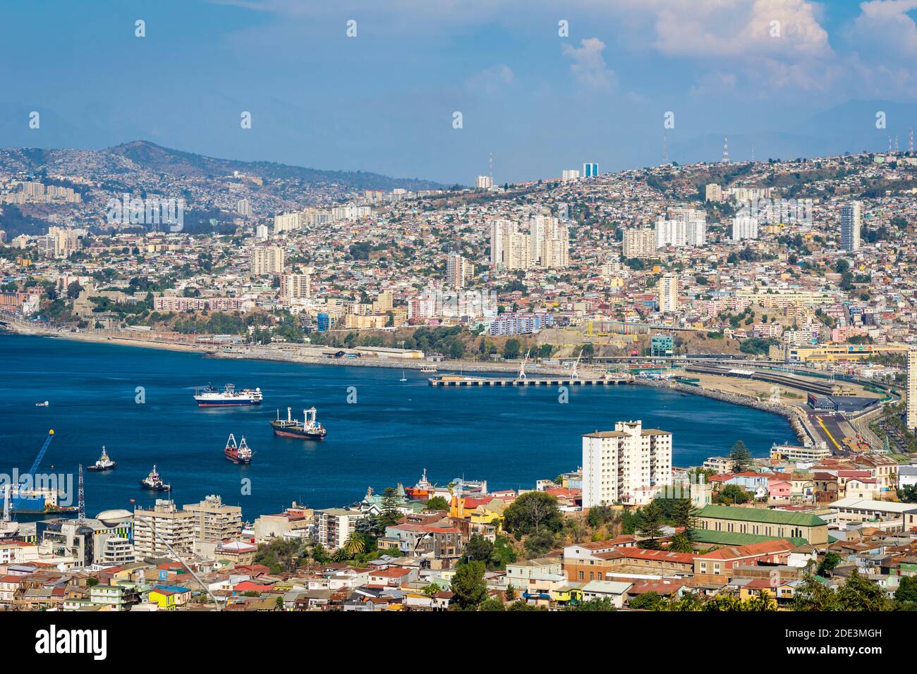 Colorful houses and buildings in Valparaiso seen from Playa Ancha ...