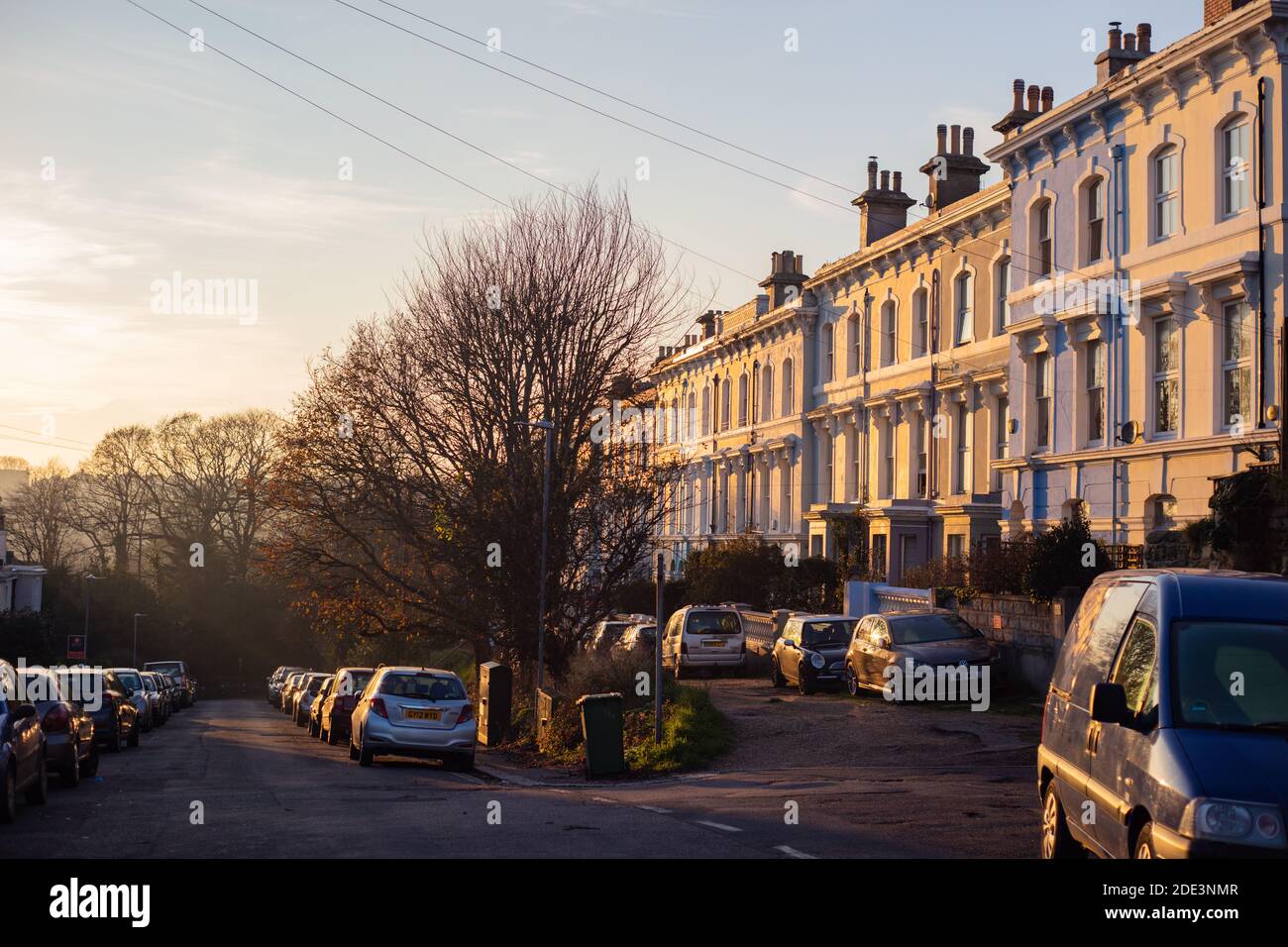 Victorian terrace house uk old hi-res stock photography and images - Alamy