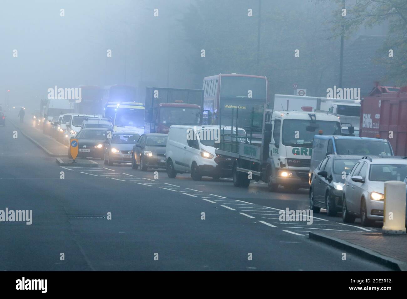 Traffic in dense fog hi-res stock photography and images - Alamy