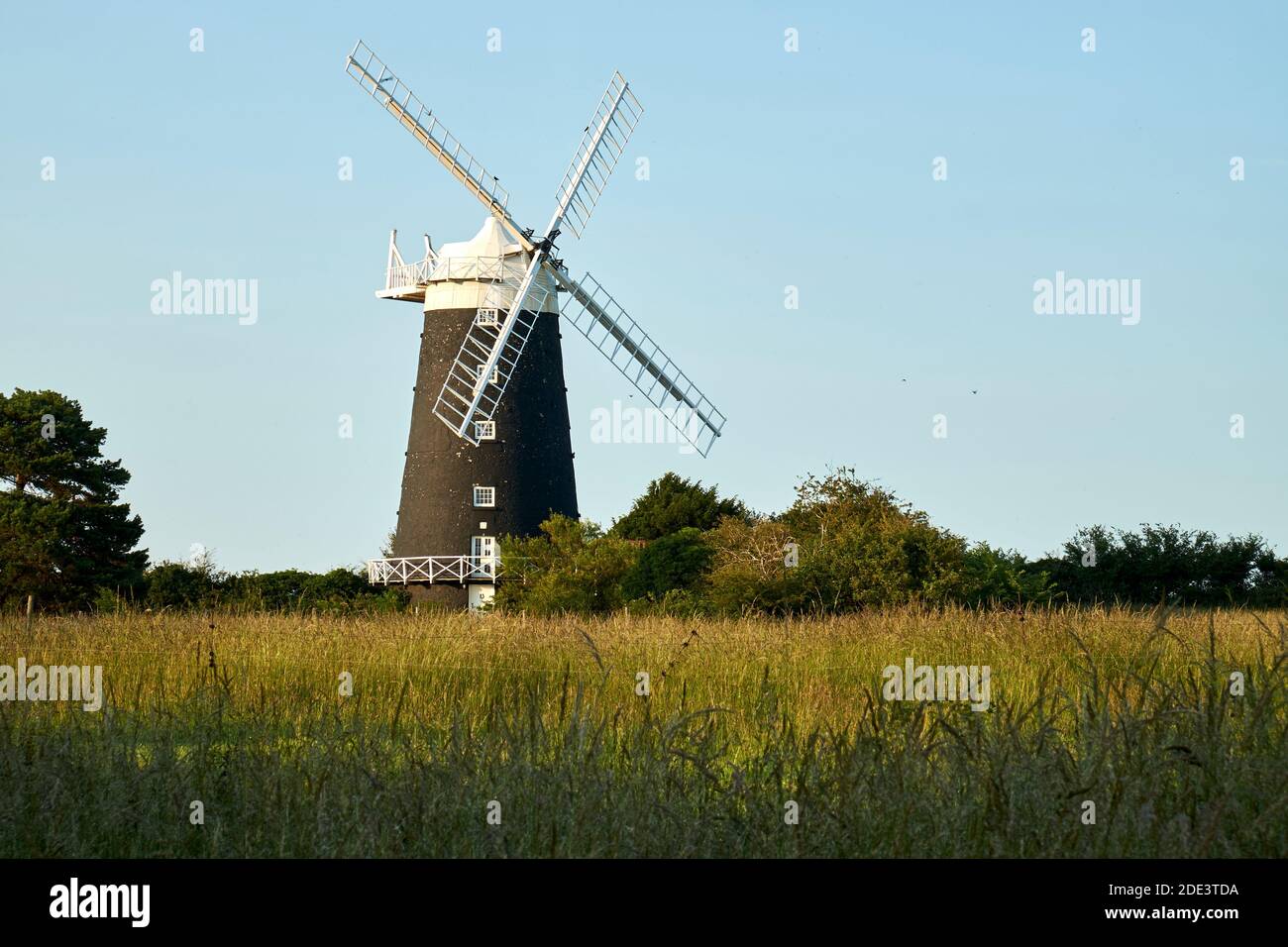Burnham overy tower windmill hi-res stock photography and images - Alamy
