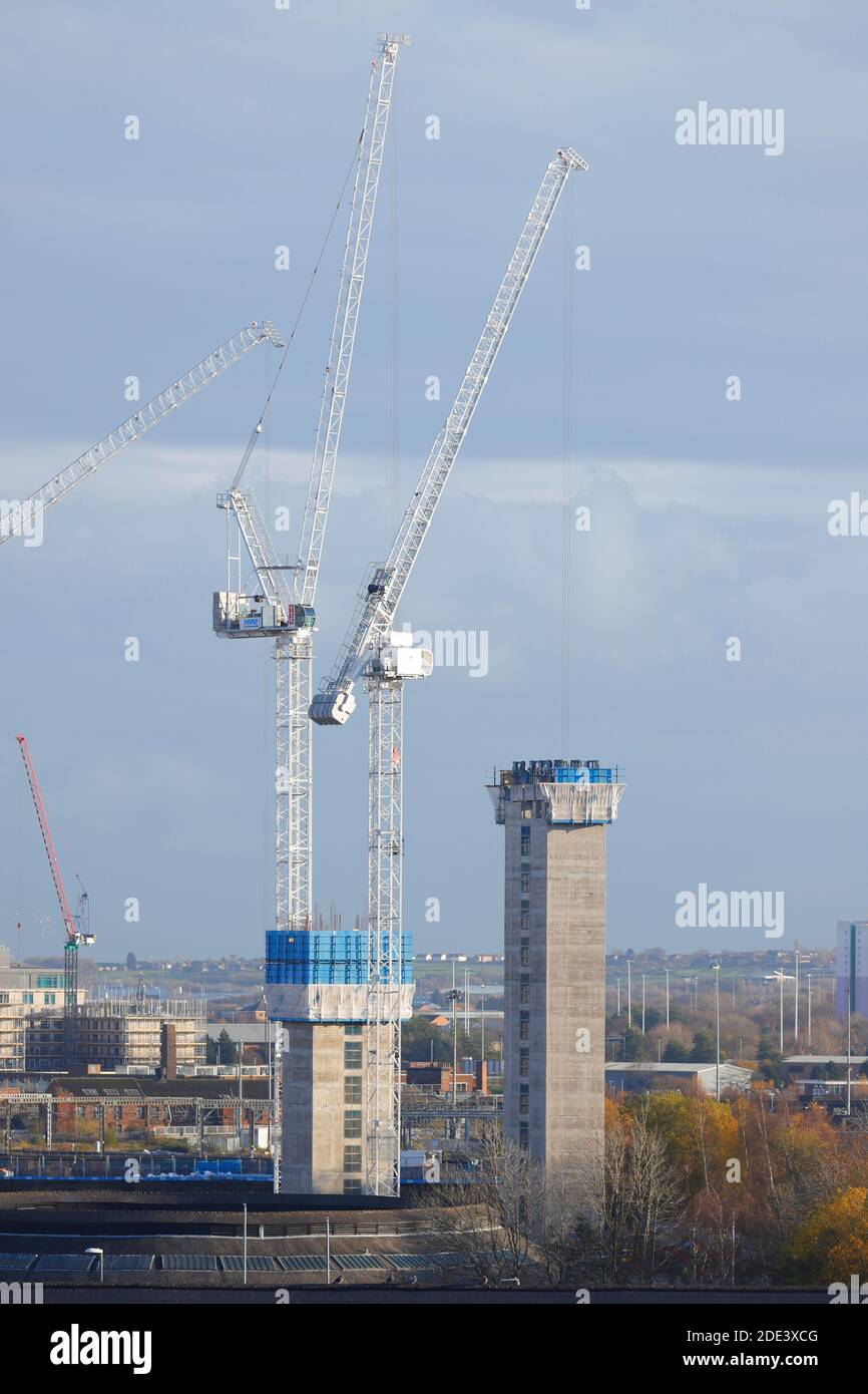 Monk bridge apartments under construction hi-res stock photography and ...