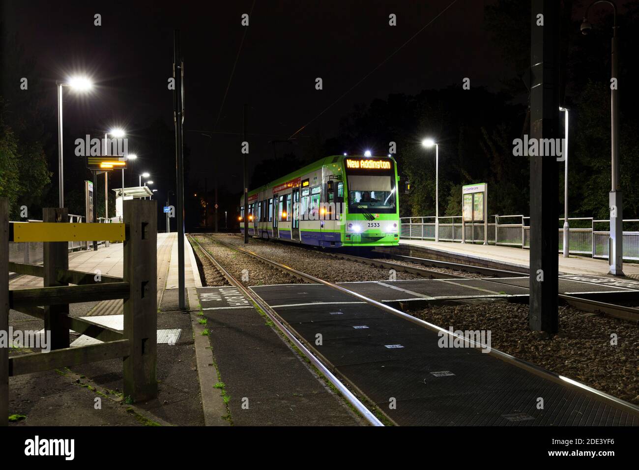 First London trams Croydon Tramlink Bombardier flexitiy swift CR4000 ... First London trams Croydon Tramlink Bombardier flexitiy swift CR4000 ...