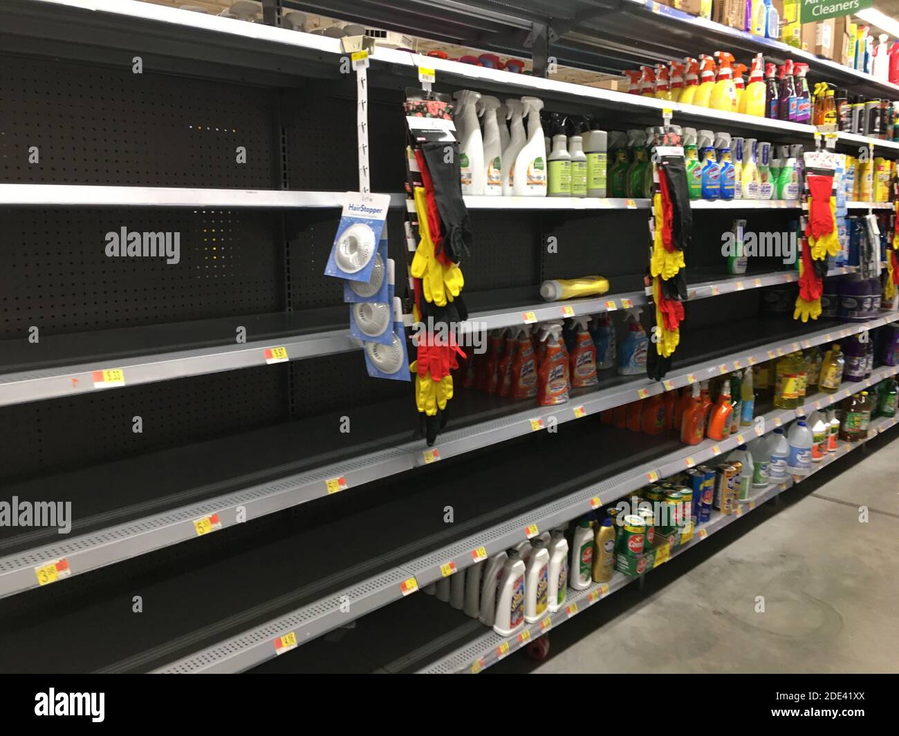 Walmart Supercenter Interior High Resolution Stock Photography and ...