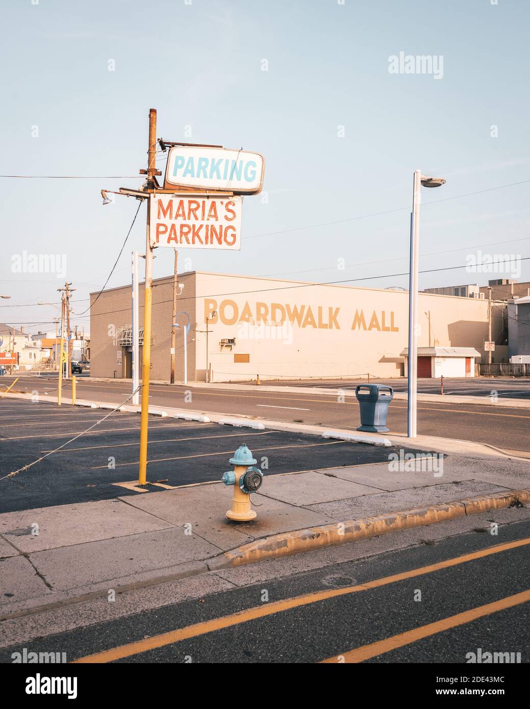 The Boardwalk Mall High Resolution Stock Photography and Images - Alamy