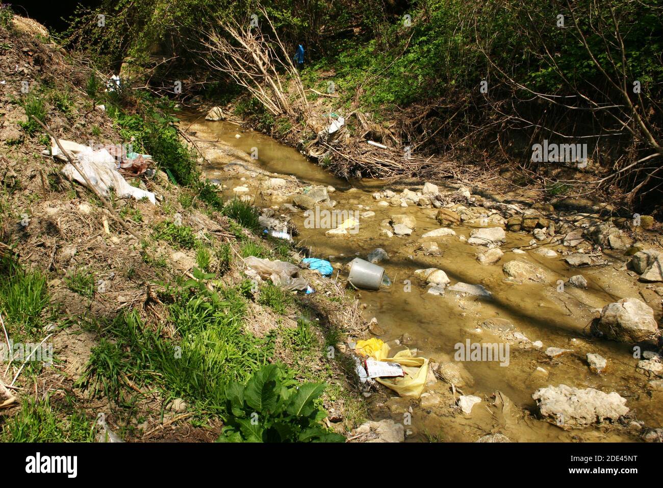 Trash and pollution in Romania's countryside Stock Photo - Alamy