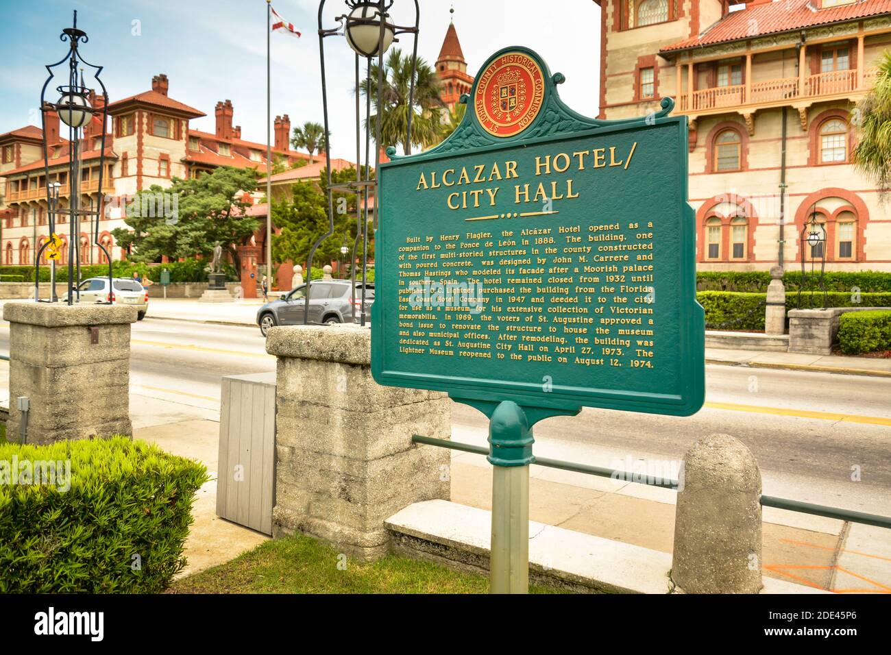Background of Flagler College with big green Historical sign facing ...