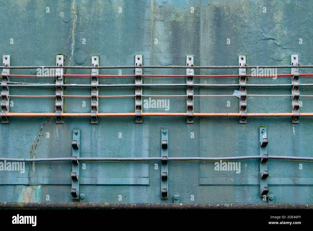 Coloured pipes hi-res stock photography and images - Alamy