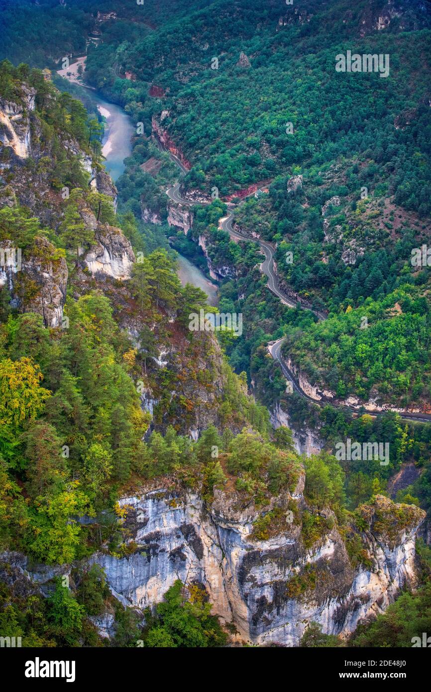 Gorges du Tarn from the Point Sublime Roc des Hourtous, La Malene ...