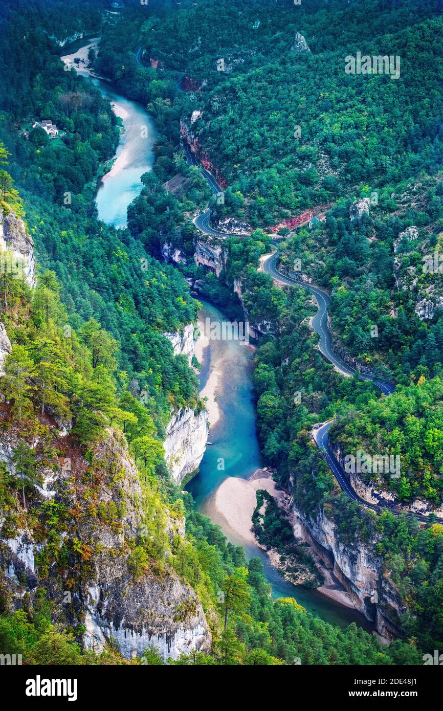 Gorges du Tarn from the Point Sublime Roc des Hourtous, La Malene ...