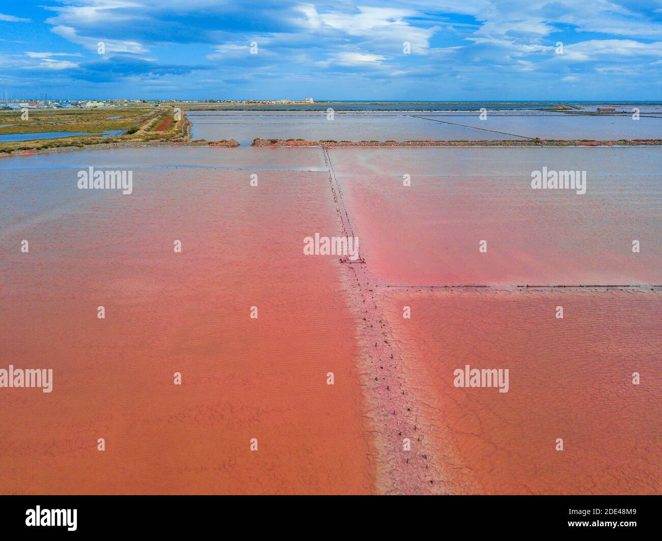 Salins hi-res stock photography and images - Alamy