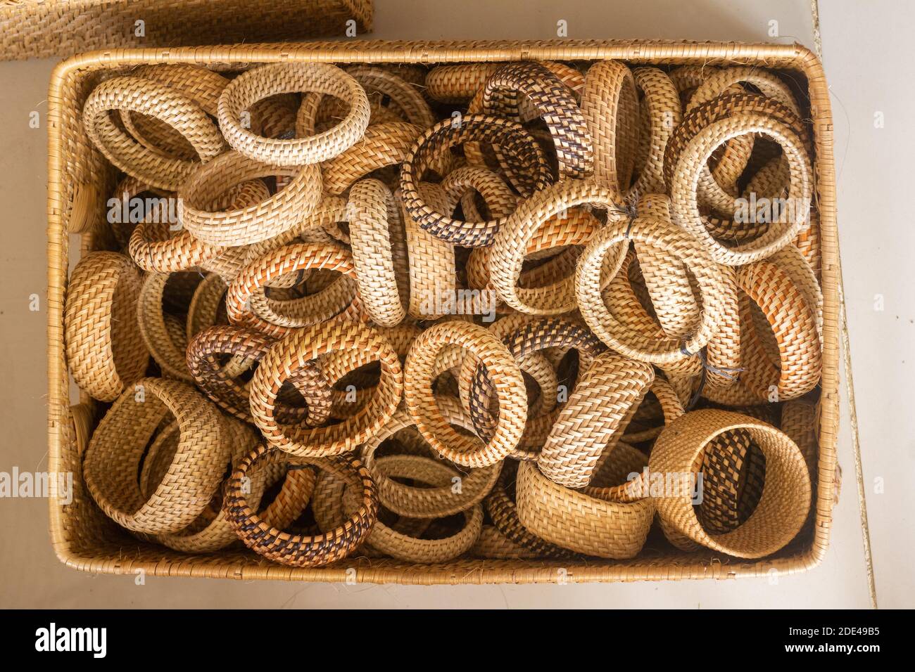 Handwoven craftsmanship hi-res stock photography and images - Alamy