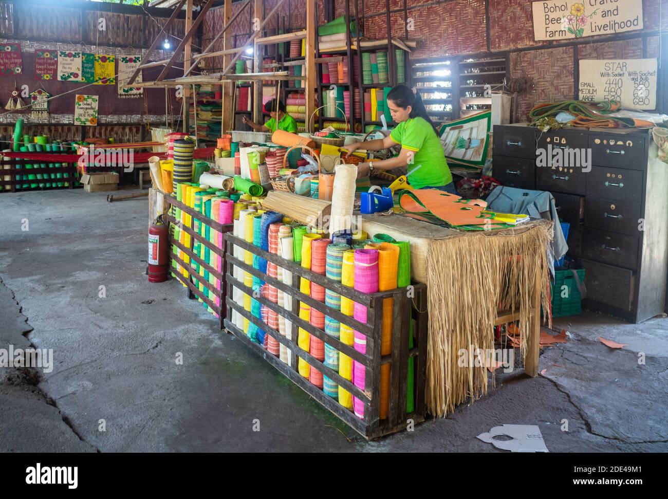 Bohol craft hi-res stock photography and images - Alamy