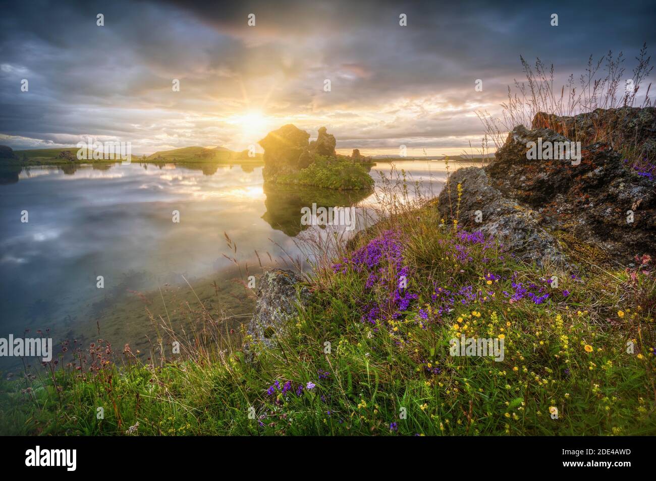 Igneous rock formation hi-res stock photography and images - Alamy