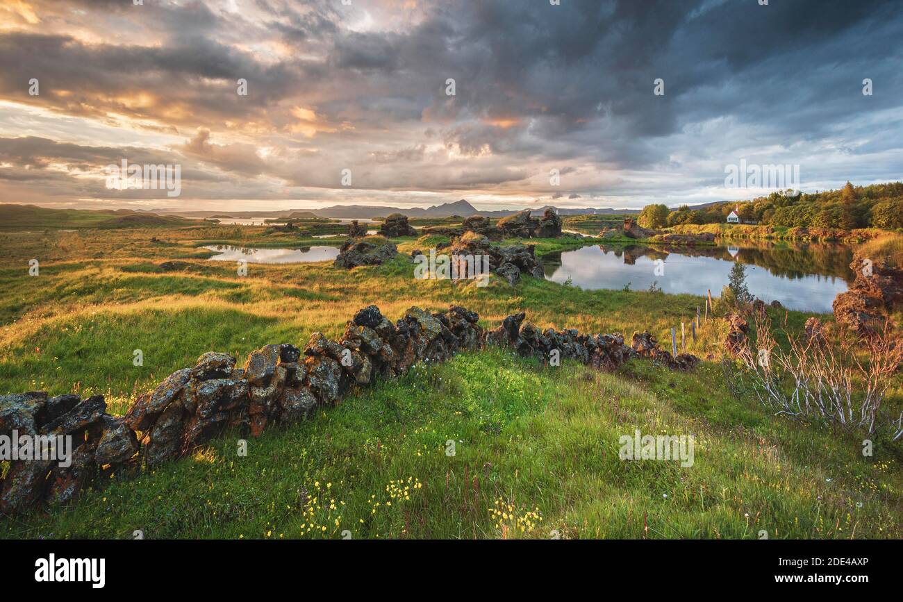 Lava rock wall hi-res stock photography and images - Alamy
