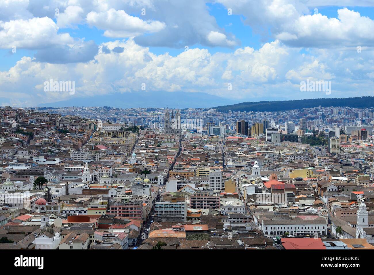 View of the capital from the Mirador de Panecillo viewpoint, Quito ...
