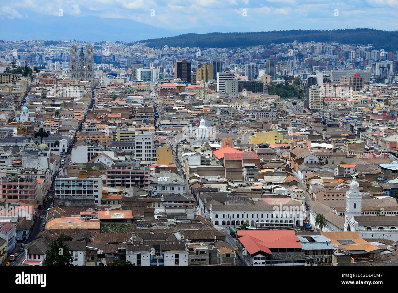 View of the capital from the Mirador de Panecillo viewpoint, Quito ...