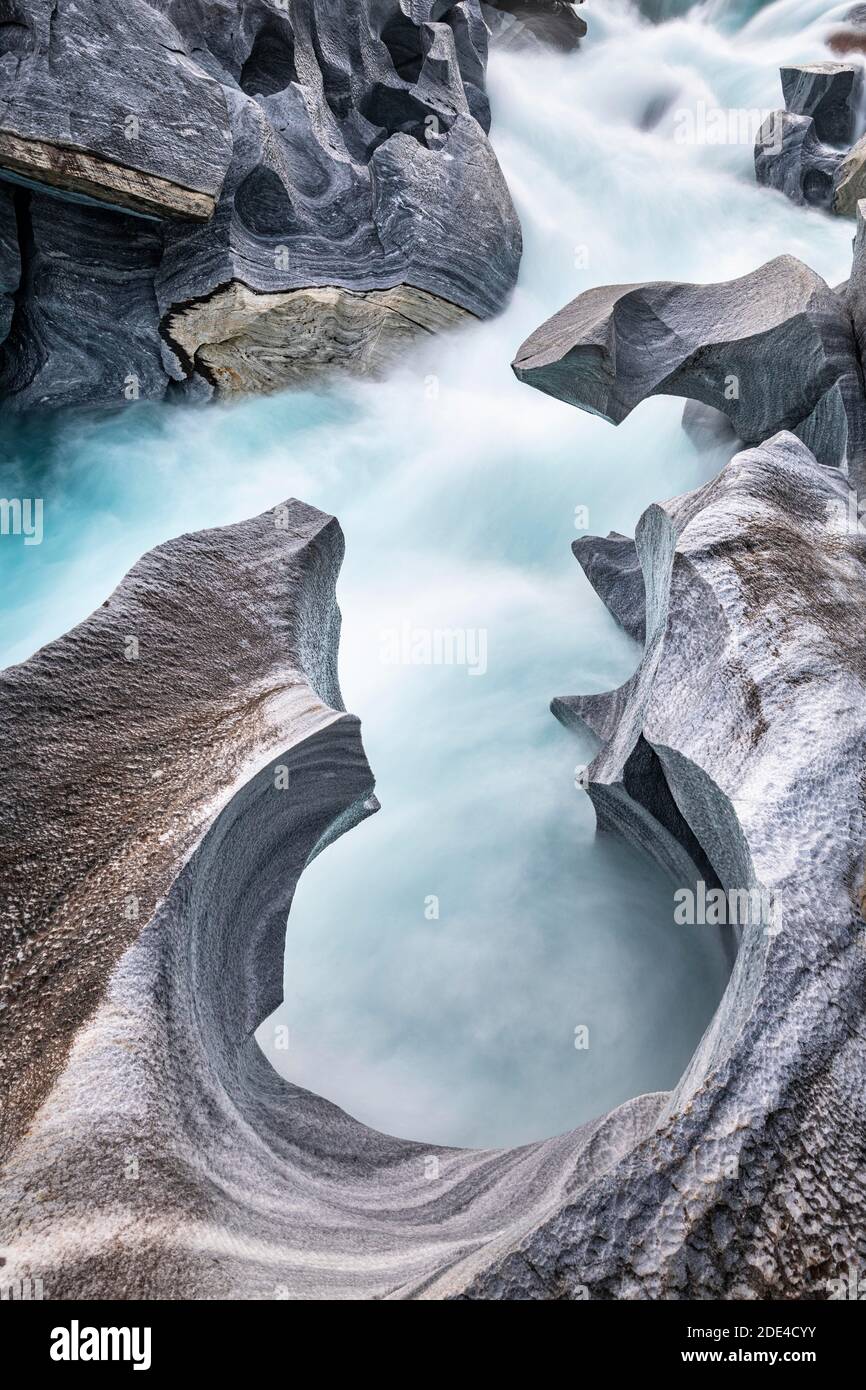 Marble Lottet, Marble Castle, Marble Gorge, Glomaga River, Mo I Rana ...