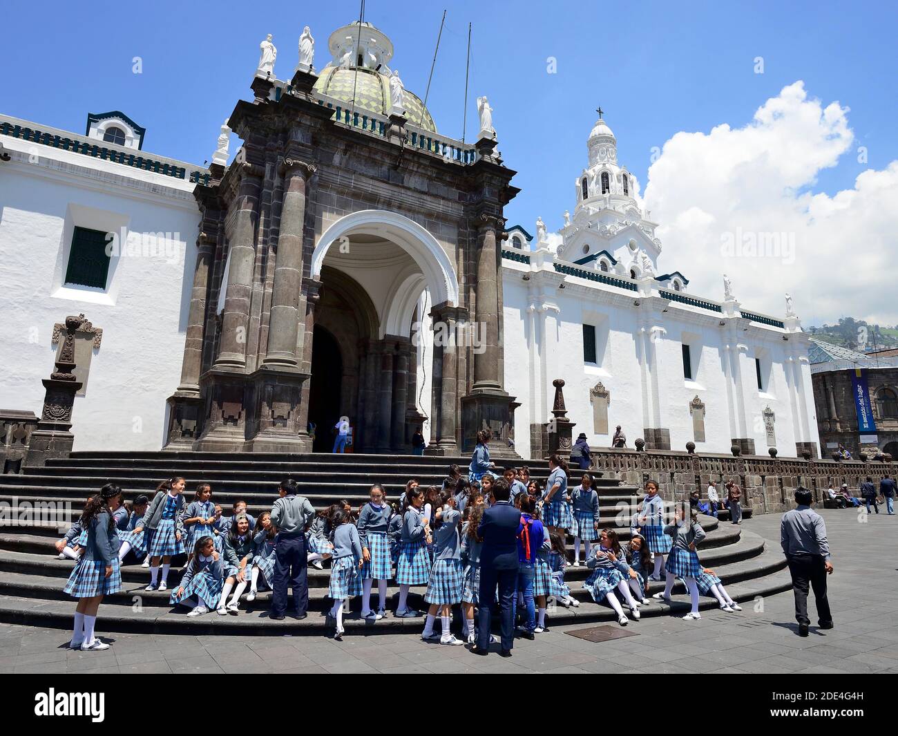 School class in school uniform on the steps of the cathedral, Catedral ...