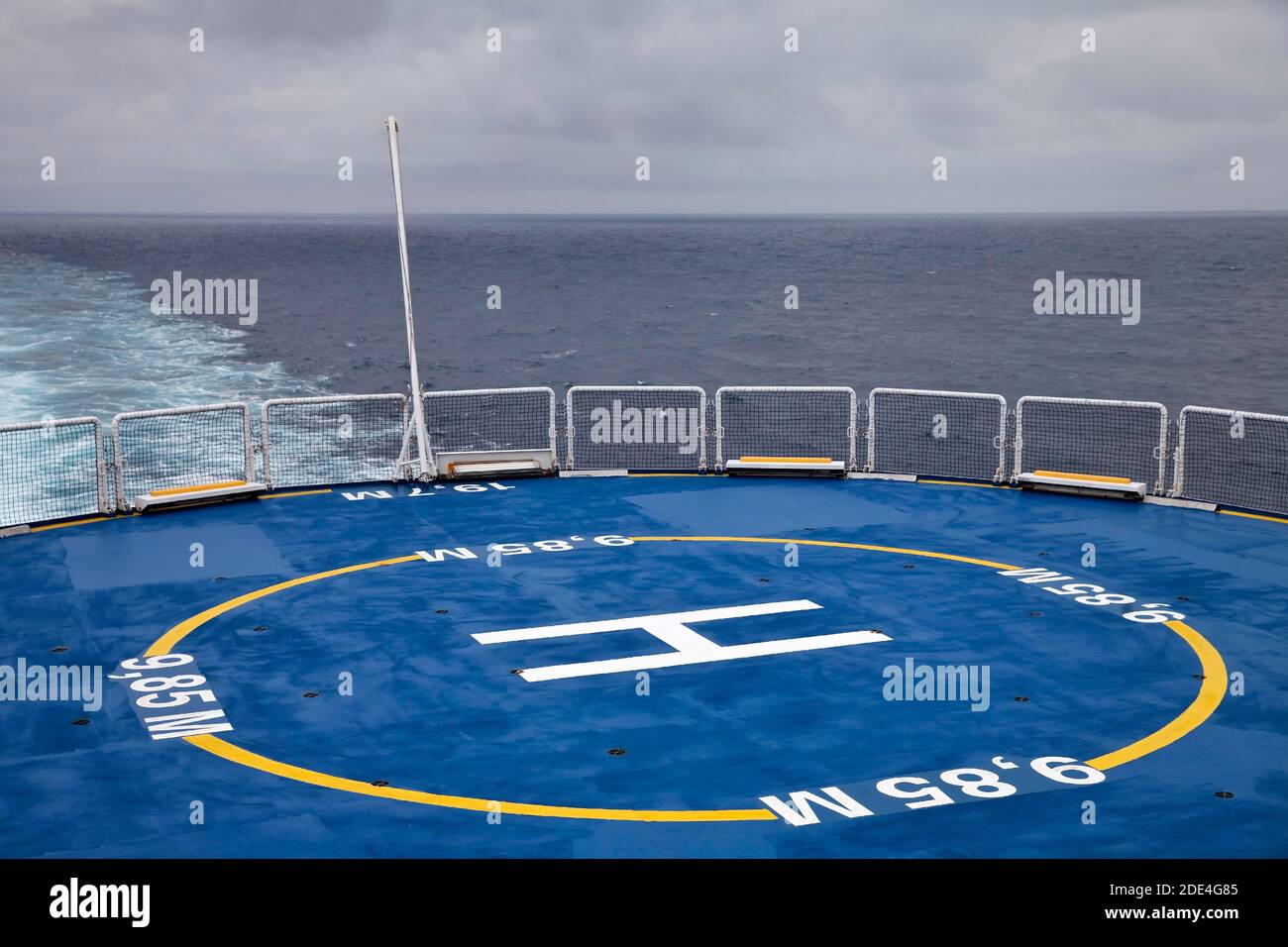 Ferry helipad hi-res stock photography and images - Alamy