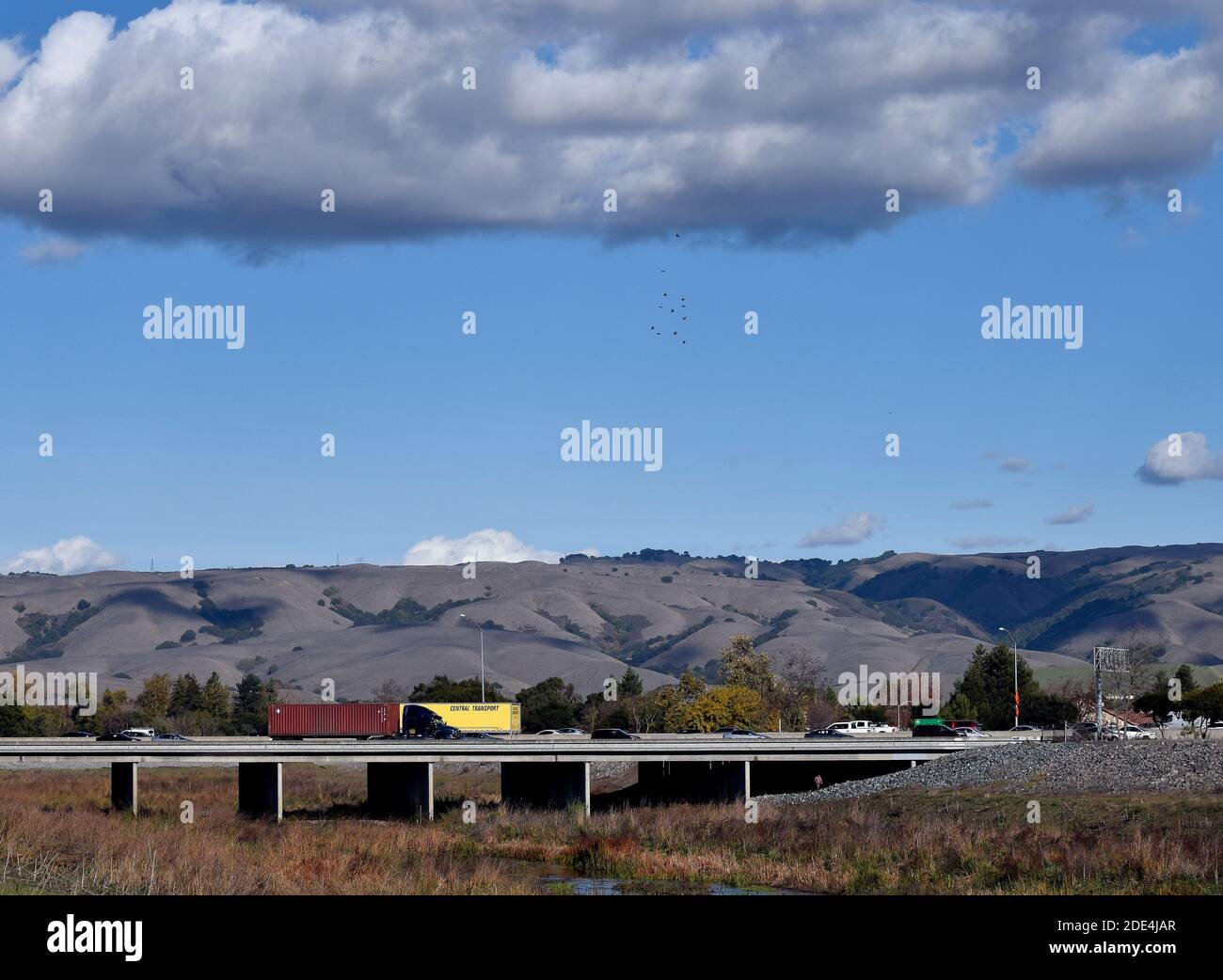 Overpass union city hi-res stock photography and images - Alamy