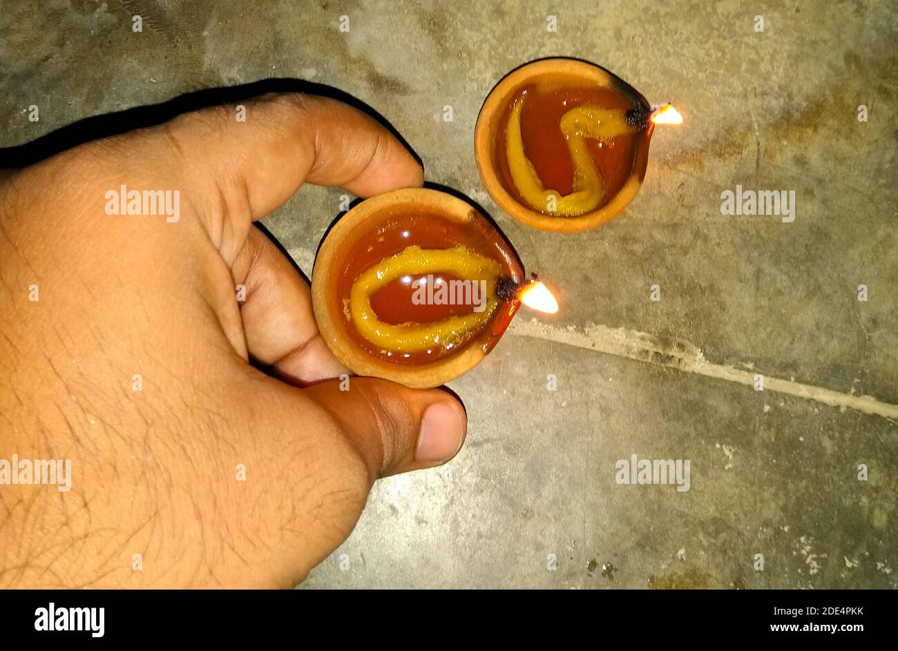 A picture of soil lamp with selective focus Stock Photo - Alamy