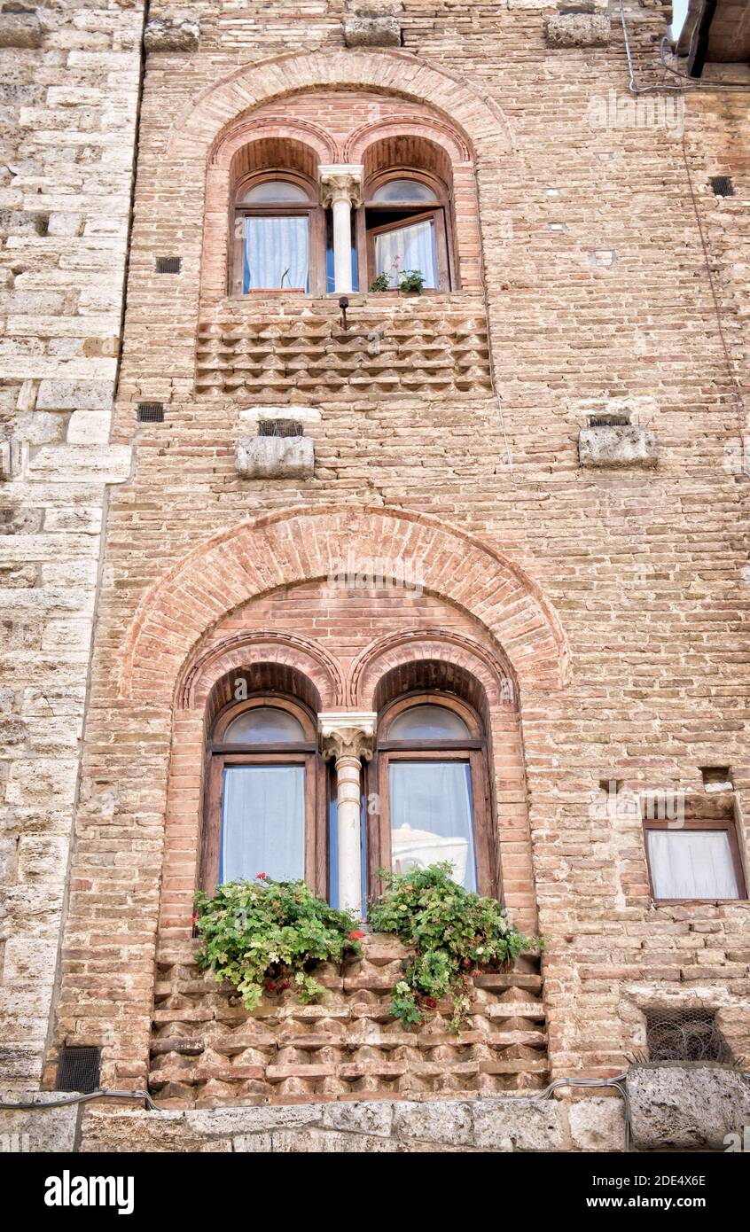 Traditional ancient windows in Siena - Italy Stock Photo - Alamy