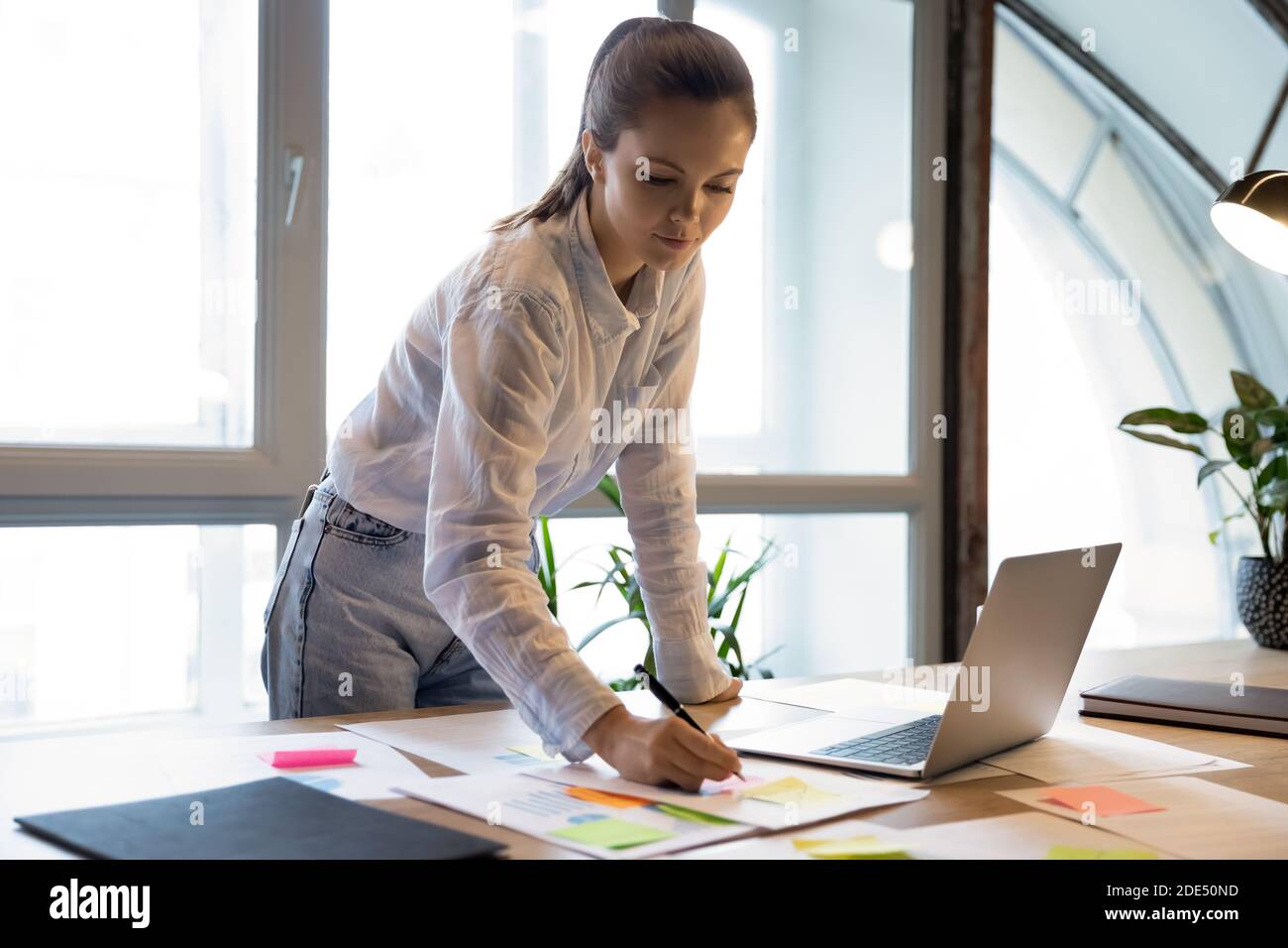 Report writing computer hi-res stock photography and images - Alamy