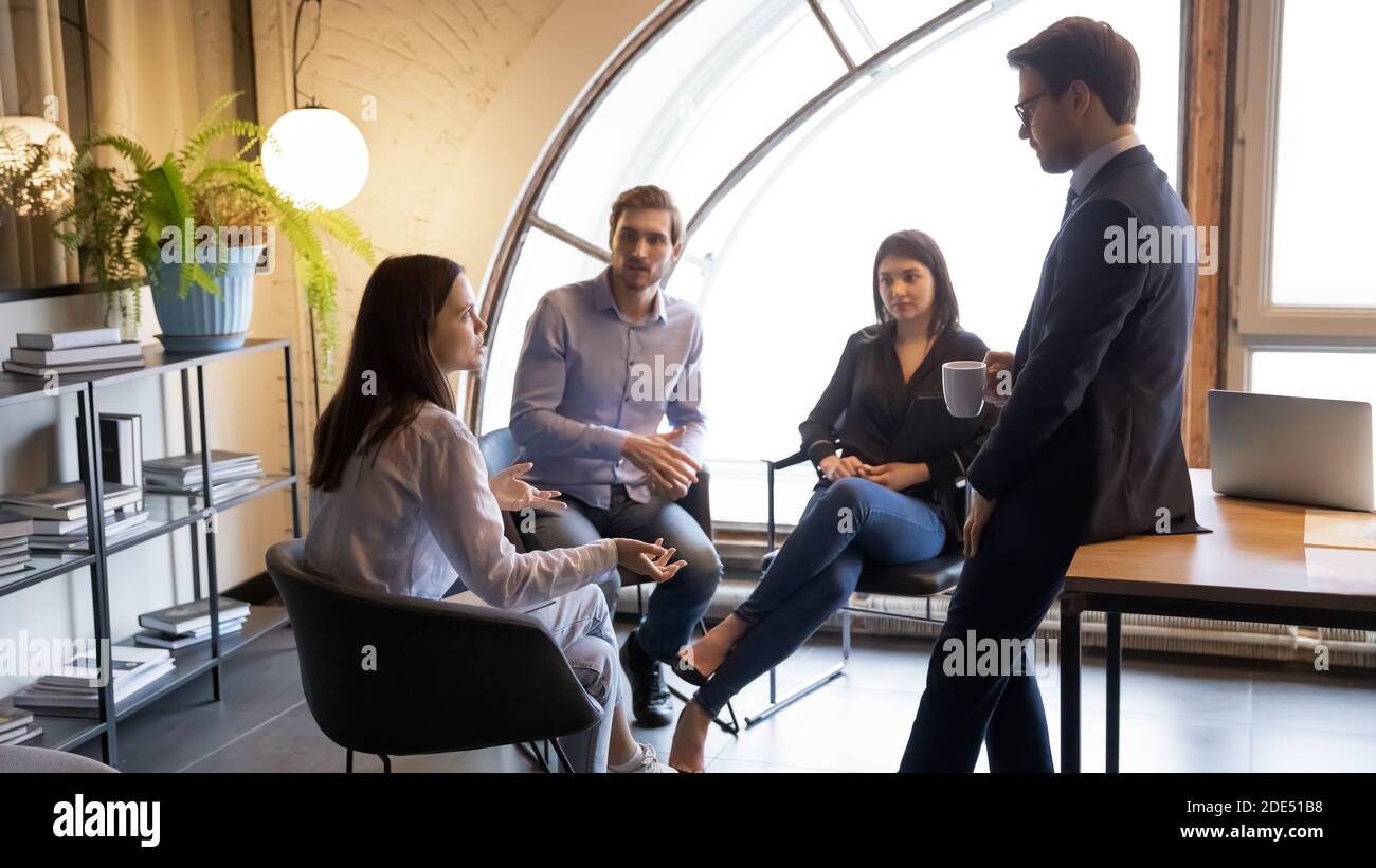 Informal chat office hi-res stock photography and images - Alamy