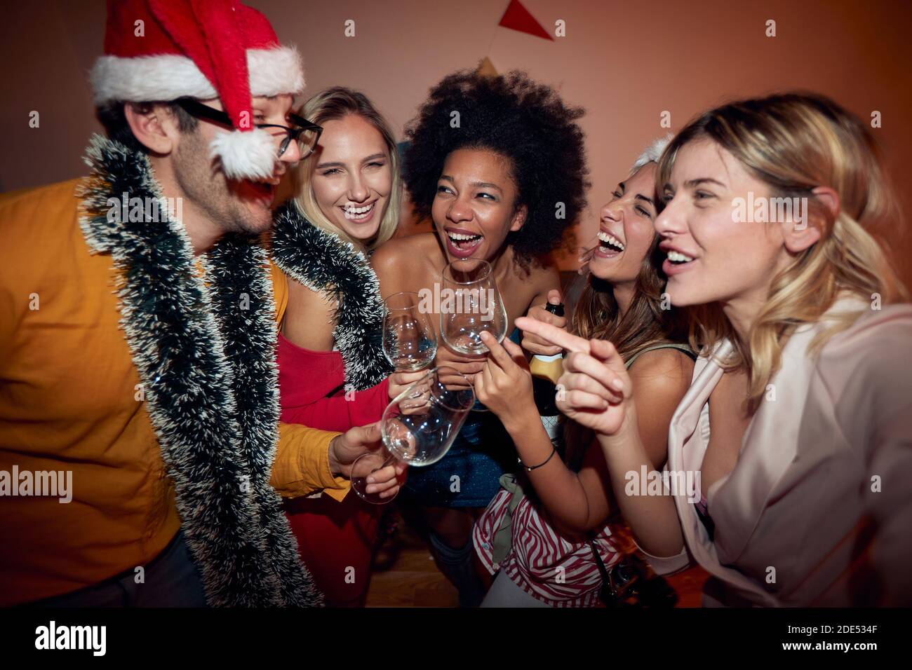 New friends laughing hi-res stock photography and images - Alamy