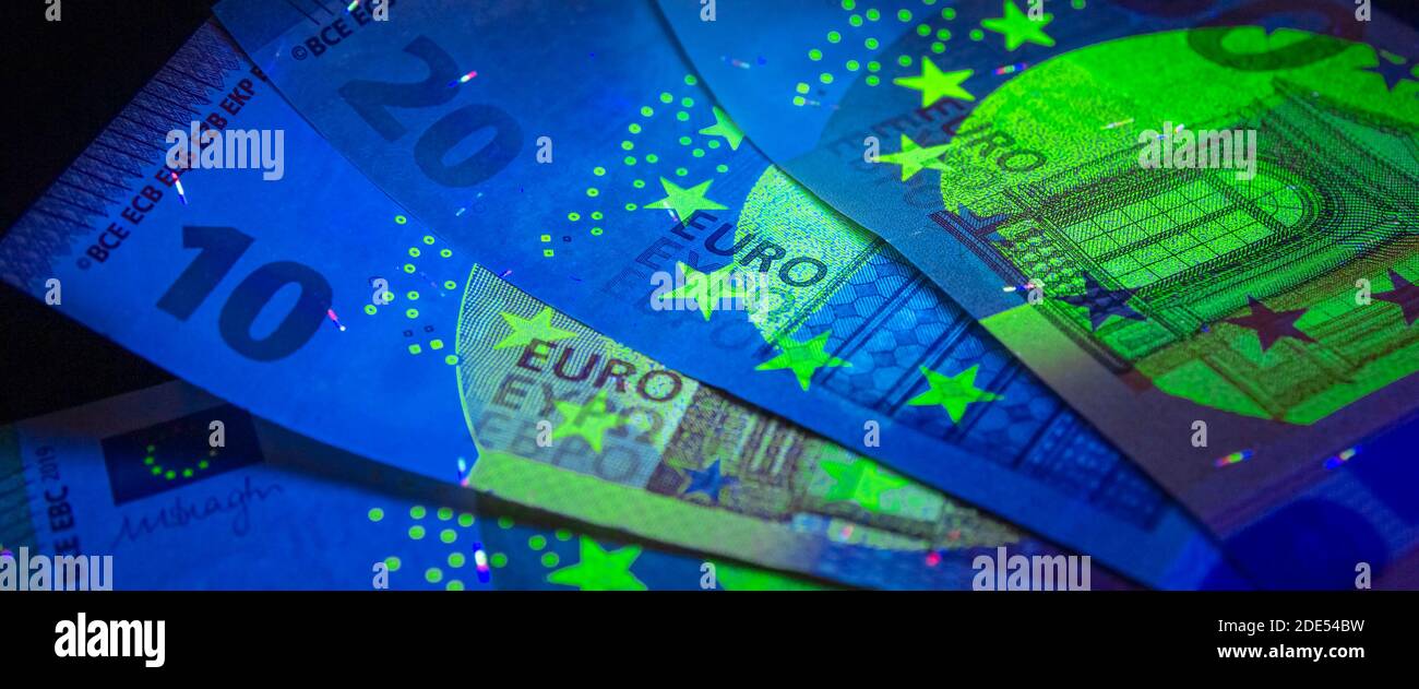 Various security features have been incorporated into all euro ...