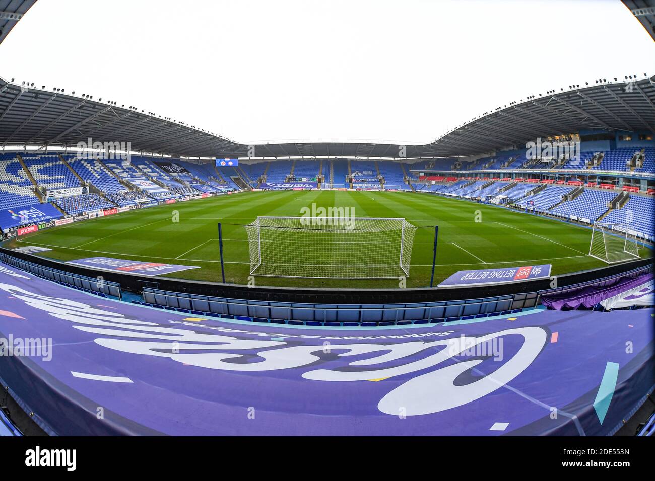 General View of the Madejski Stadium home of Reading FC Stock Photo - Alamy