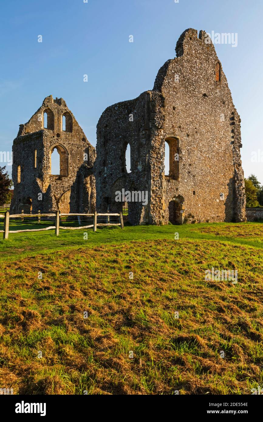 Boxgrove hi-res stock photography and images - Alamy