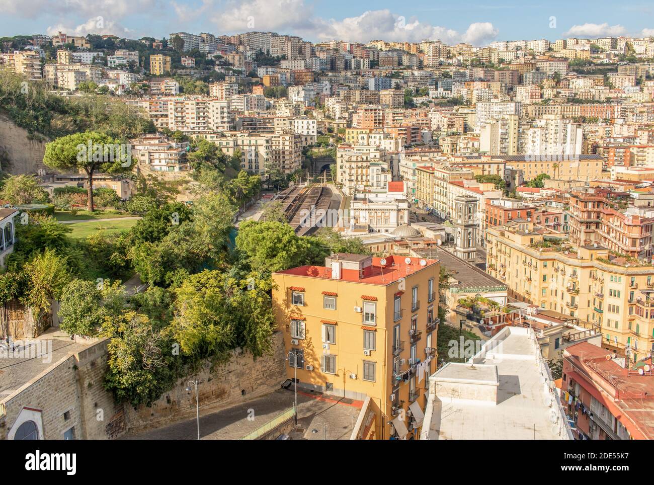 Napoli chiaia district hi-res stock photography and images - Alamy