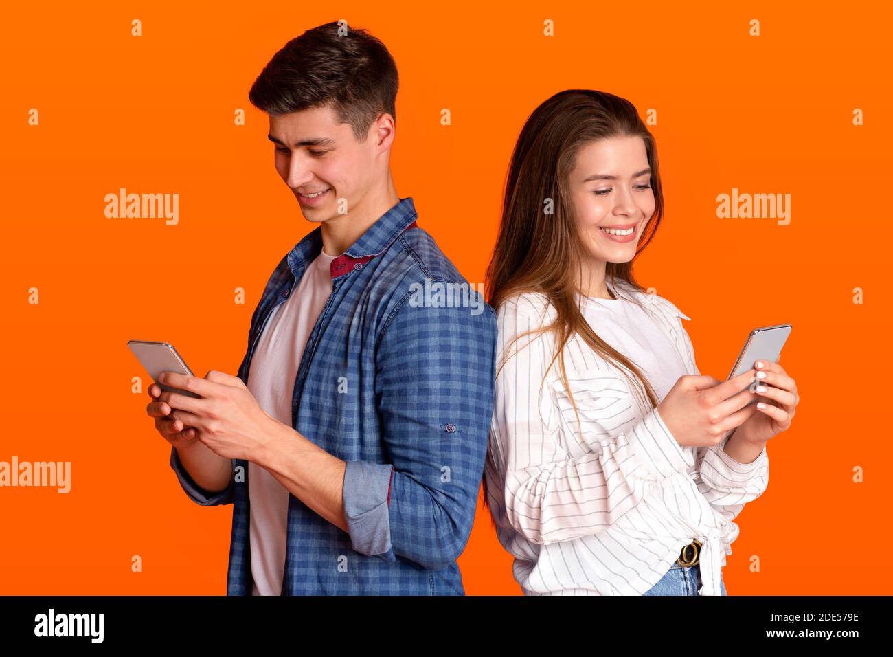 Modern people hi-res stock photography and images - Alamy