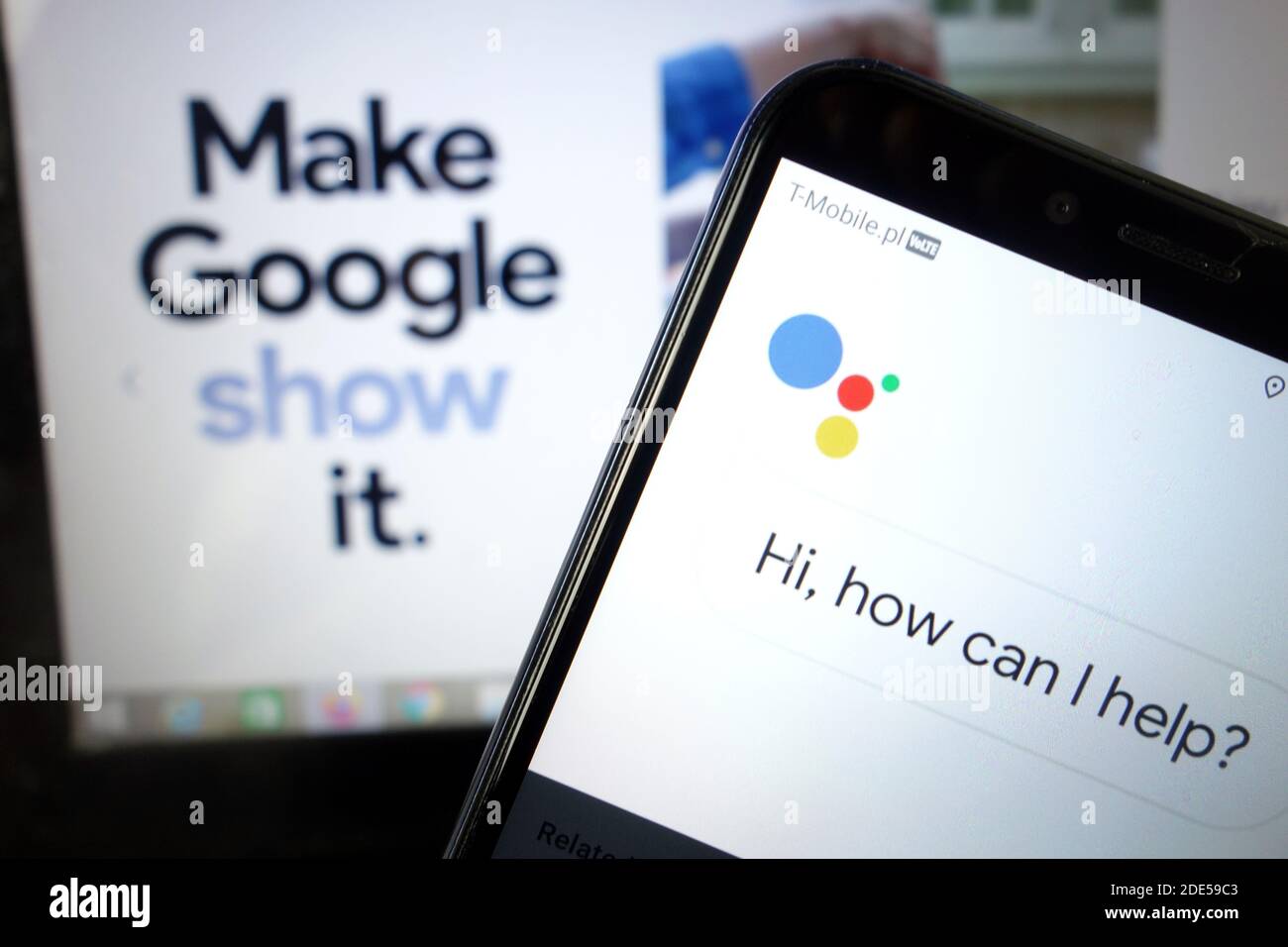 Google assistant logo hi-res stock photography and images - Alamy