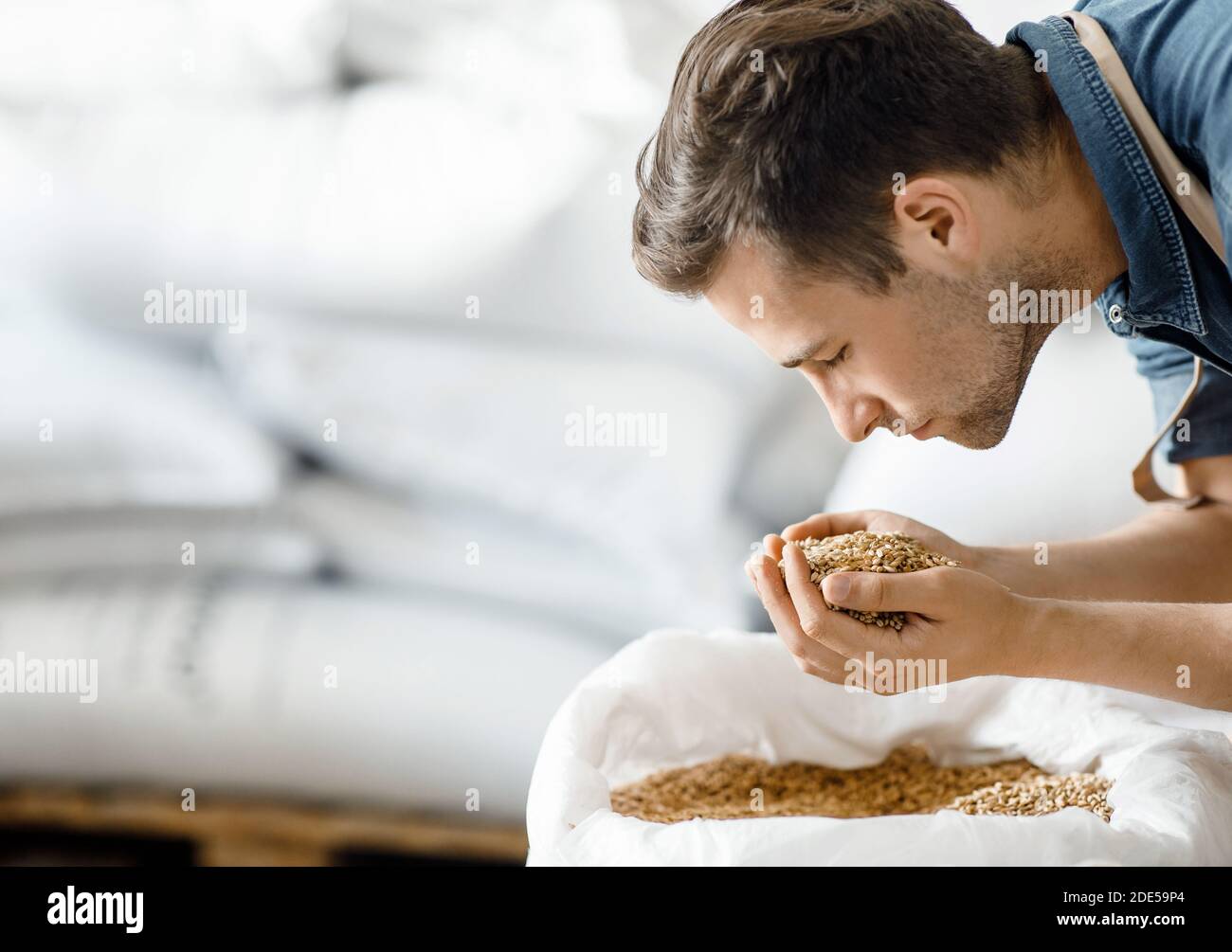 Small job hi-res stock photography and images - Alamy