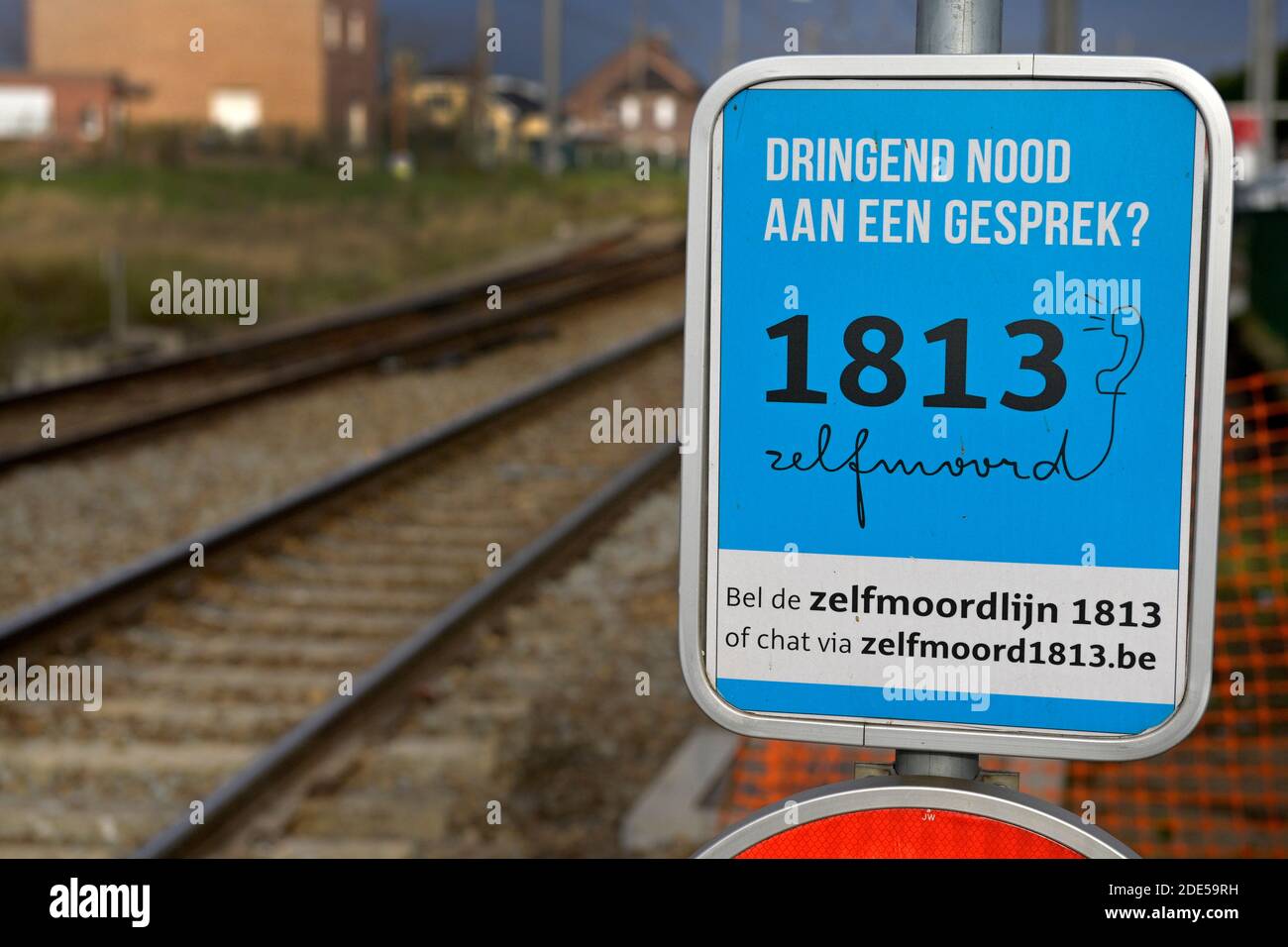 Zelfmoordlijn hi-res stock photography and images - Alamy