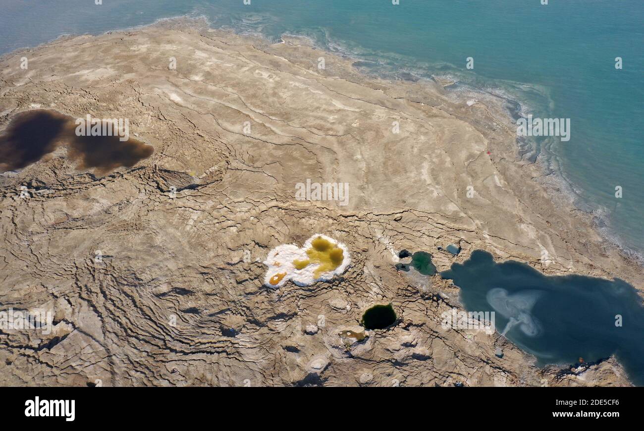 Shrinking beach hi-res stock photography and images - Alamy