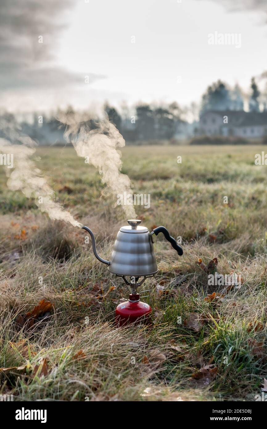 Boiling water on campfire hi-res stock photography and images - Alamy