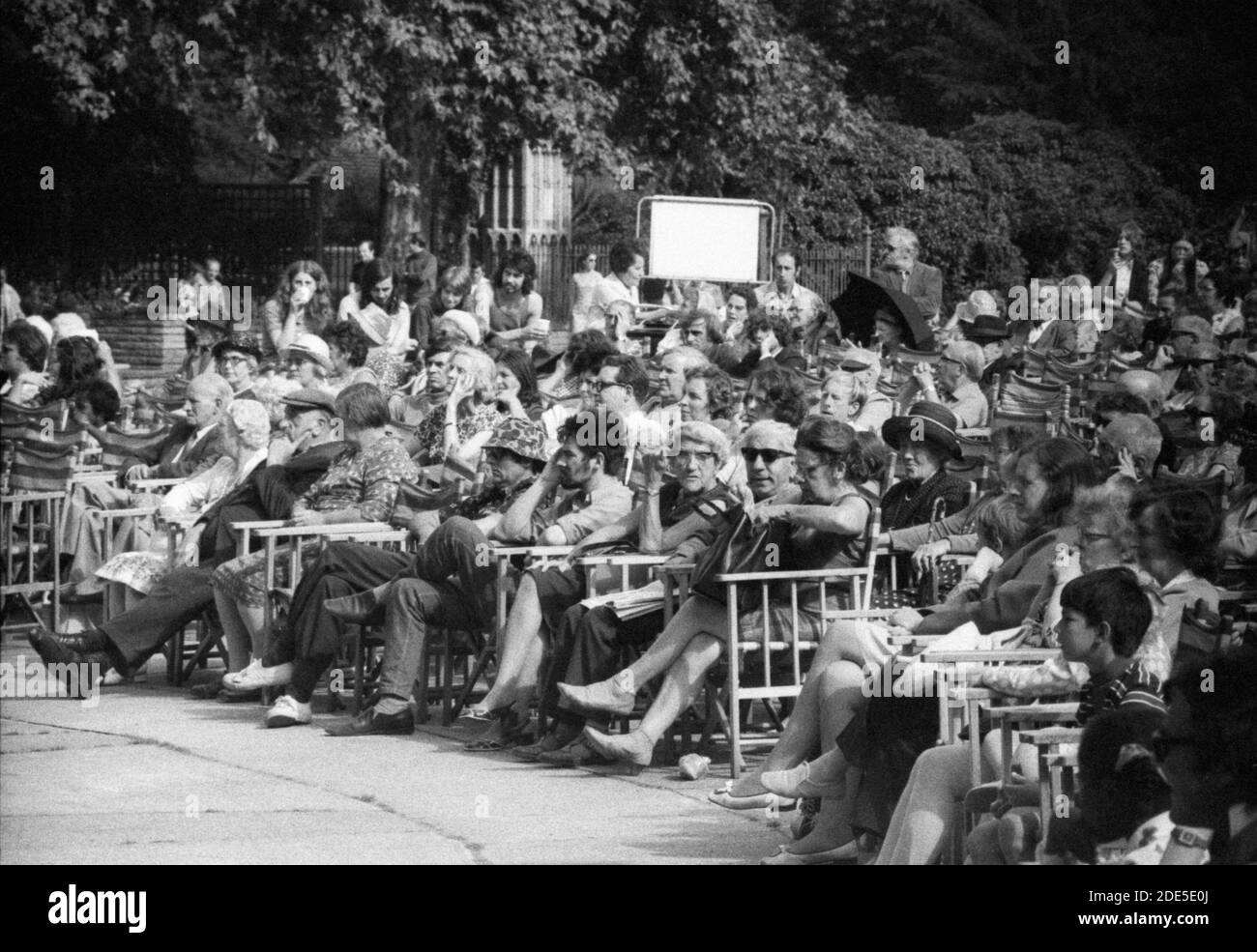 1970s london hi-res stock photography and images - Alamy