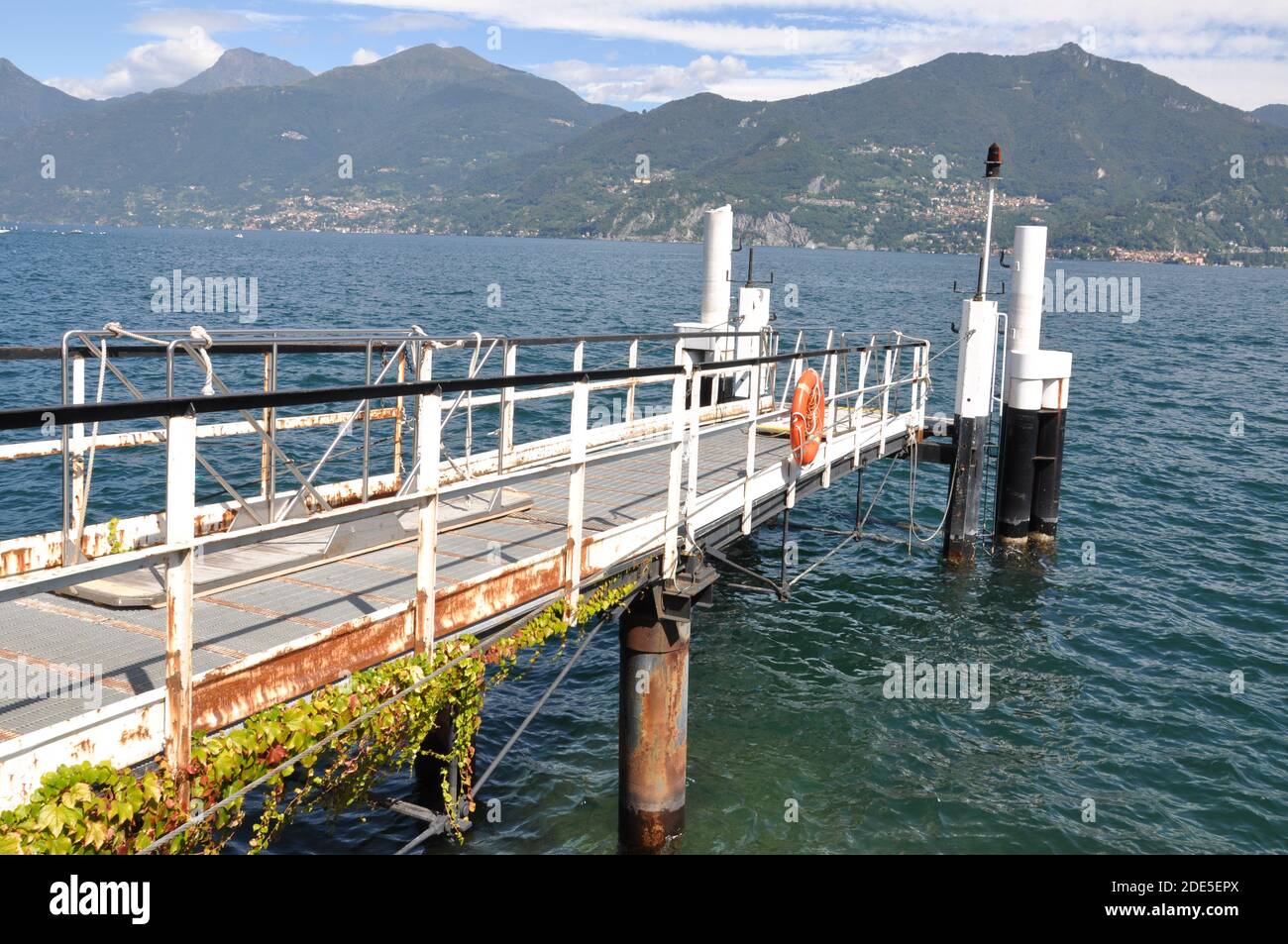 Jetty on lake Como Stock Photo - Alamy