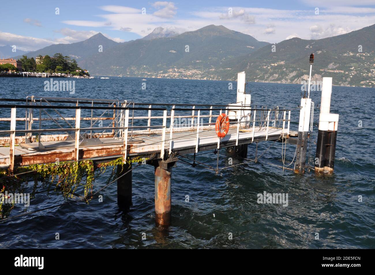Jetty on lake Como Stock Photo - Alamy