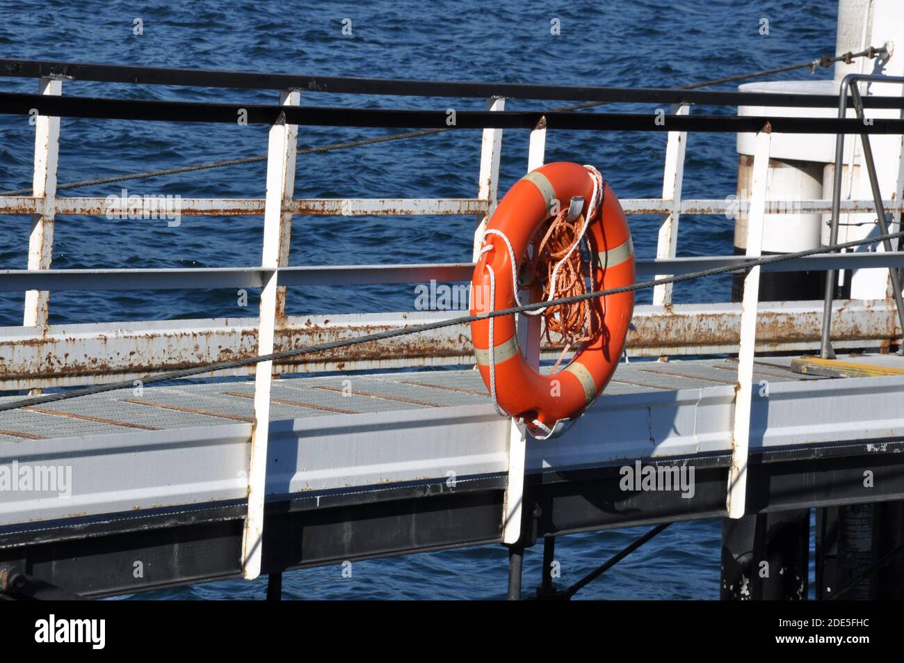 Jetty on lake Como Stock Photo - Alamy