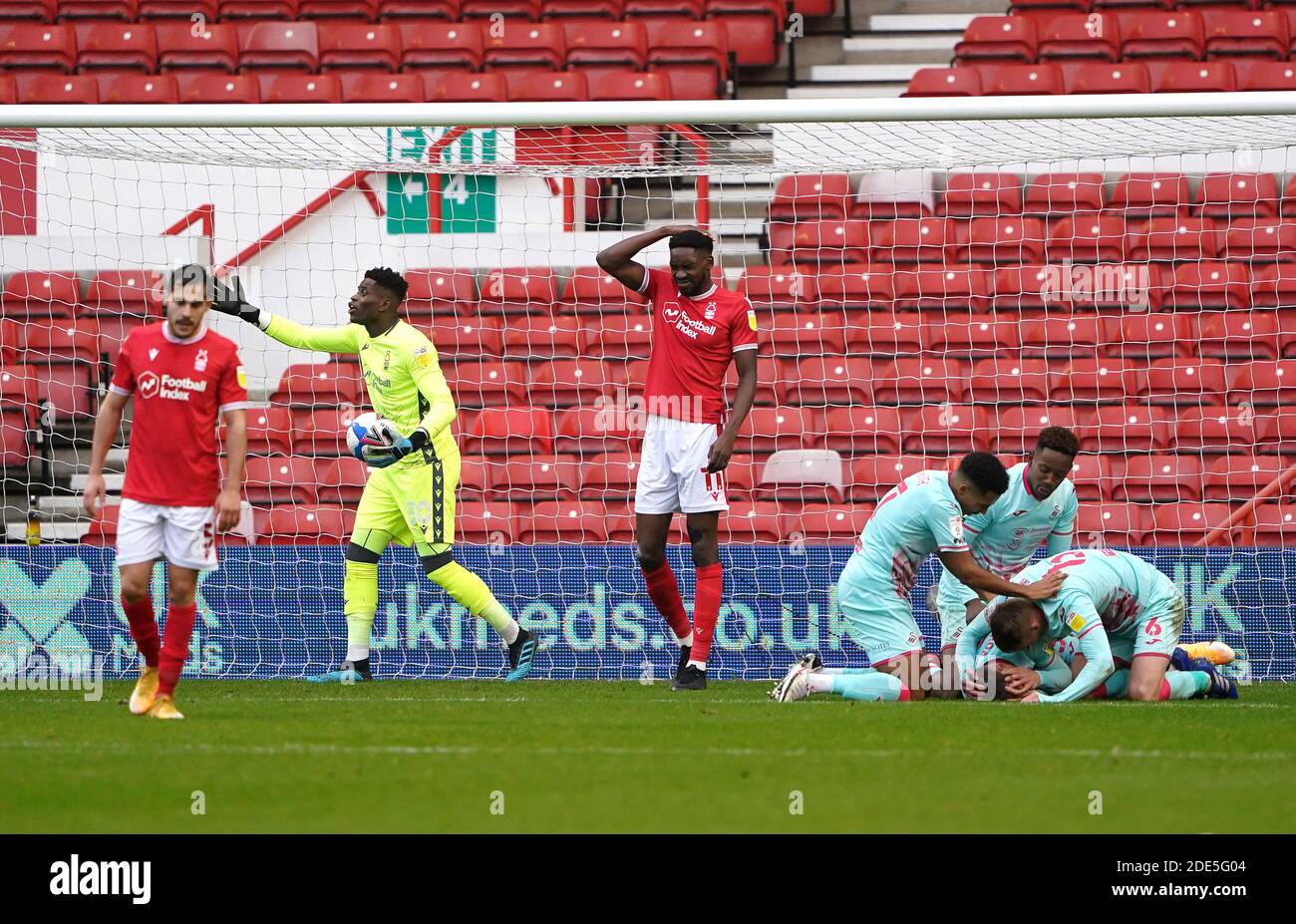 Connor roberts swansea city goal hi-res stock photography and images ...