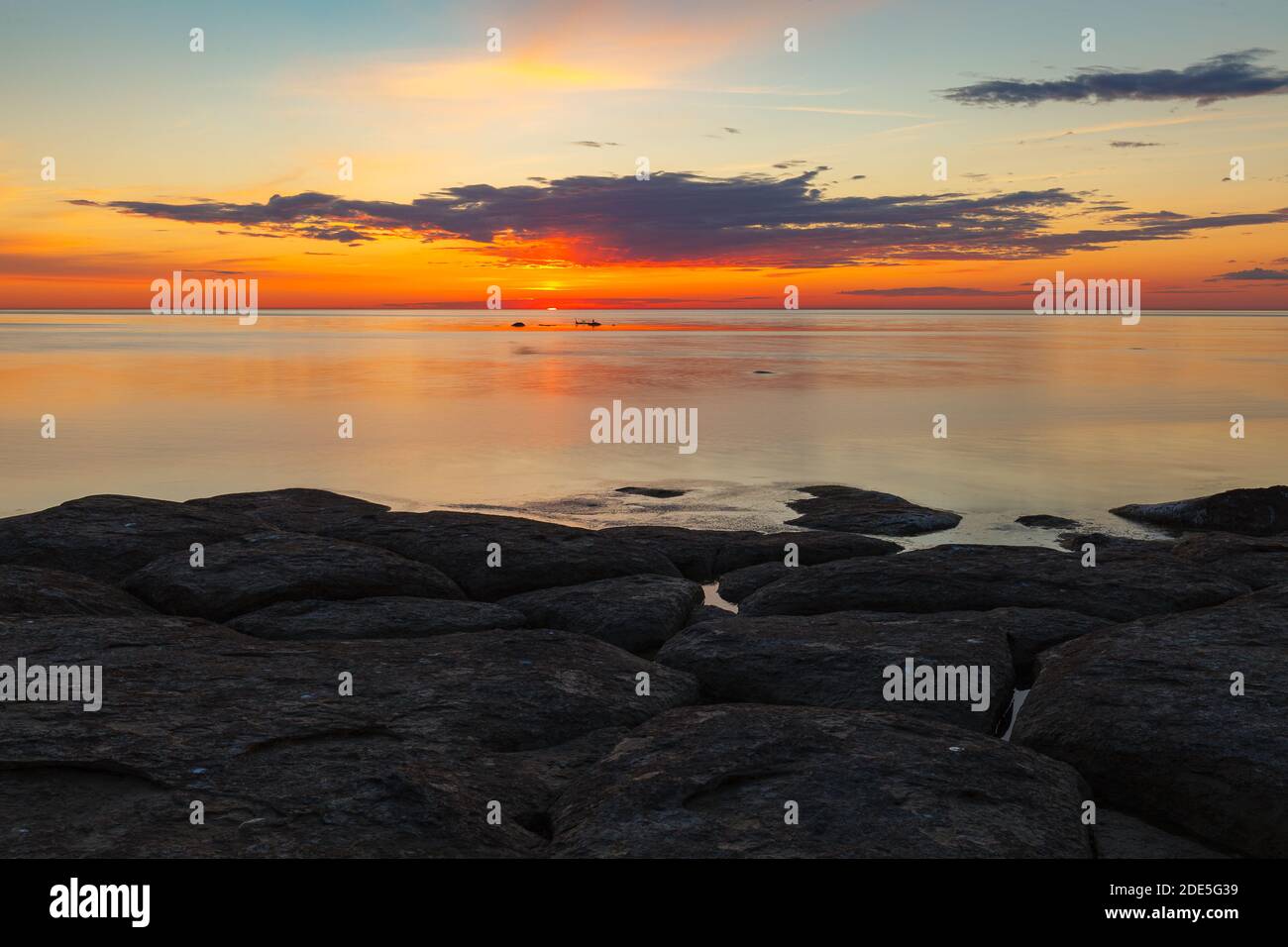 Under the colorfull sunset hi-res stock photography and images - Alamy